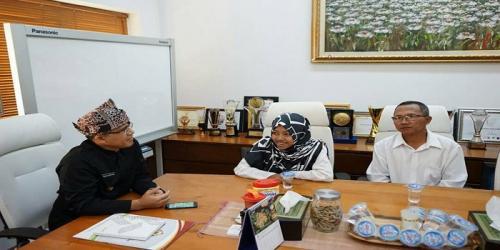 Untuk Afi, Soal Tulisan Warisan Itu, Kamu Keliru. - Kompasiana.com Untuk Afi, Soal Tulisan Warisan Itu, Kamu Keliru. - Kompasiana.com