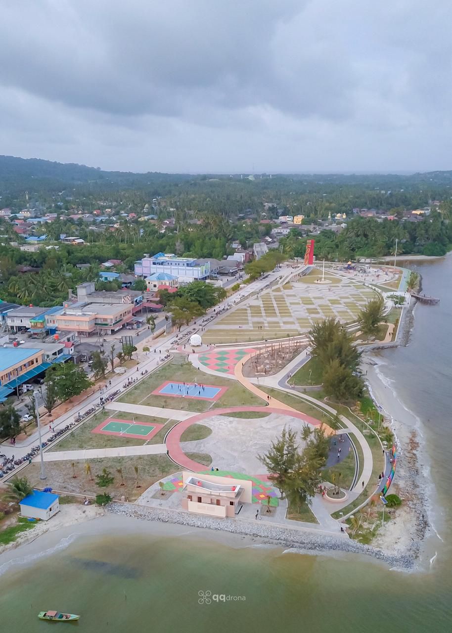 Yuk Ke Pantai Piwang, Natuna: Destinasi Wisata Unggulan di Pusat Kota ...
