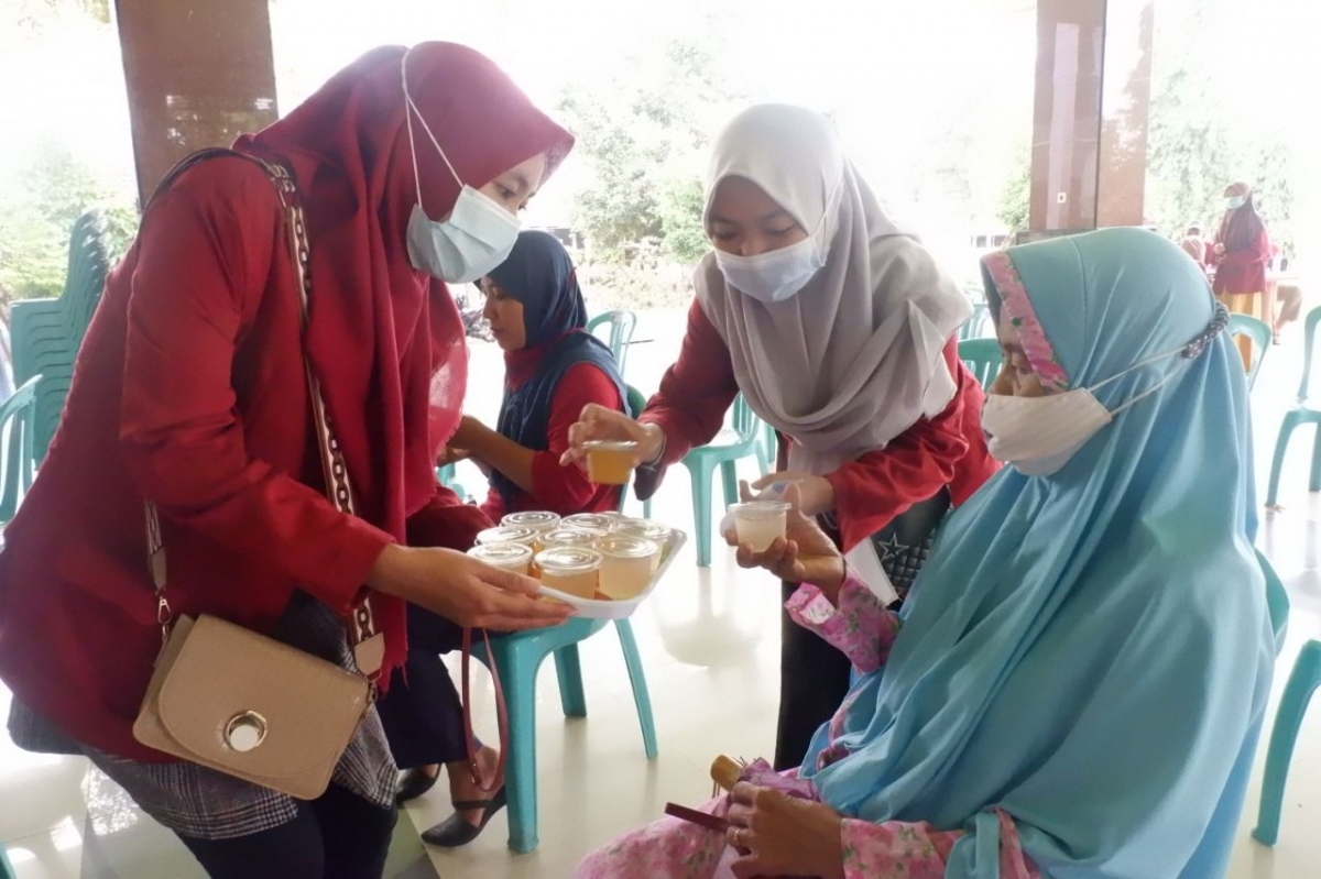 Mahasiswa KKN-P Krembung Sampaikan Manfaat Minuman Herbal ini Kepada ... Mahasiswa KKN-P Krembung Sampaikan Manfaat Minuman Herbal ini Kepada ...