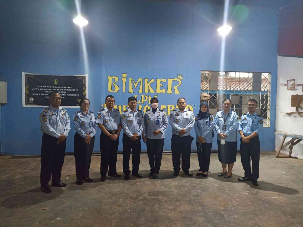 Monitoring dan Evaluasi Sub Seksi Kegiatan Kerja Lapas Narkotika ... Monitoring dan Evaluasi Sub Seksi Kegiatan Kerja Lapas Narkotika ...