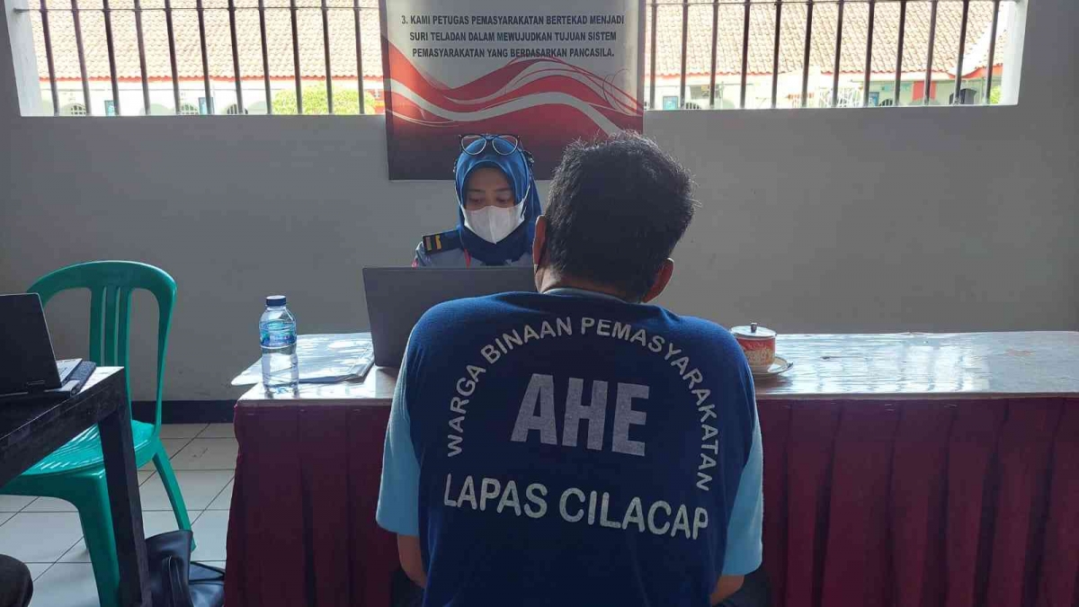 Pembimbing Kemasyarakatan Bapas Nusakambangan Laksanakan Litmas di ... Pembimbing Kemasyarakatan Bapas Nusakambangan Laksanakan Litmas di ...