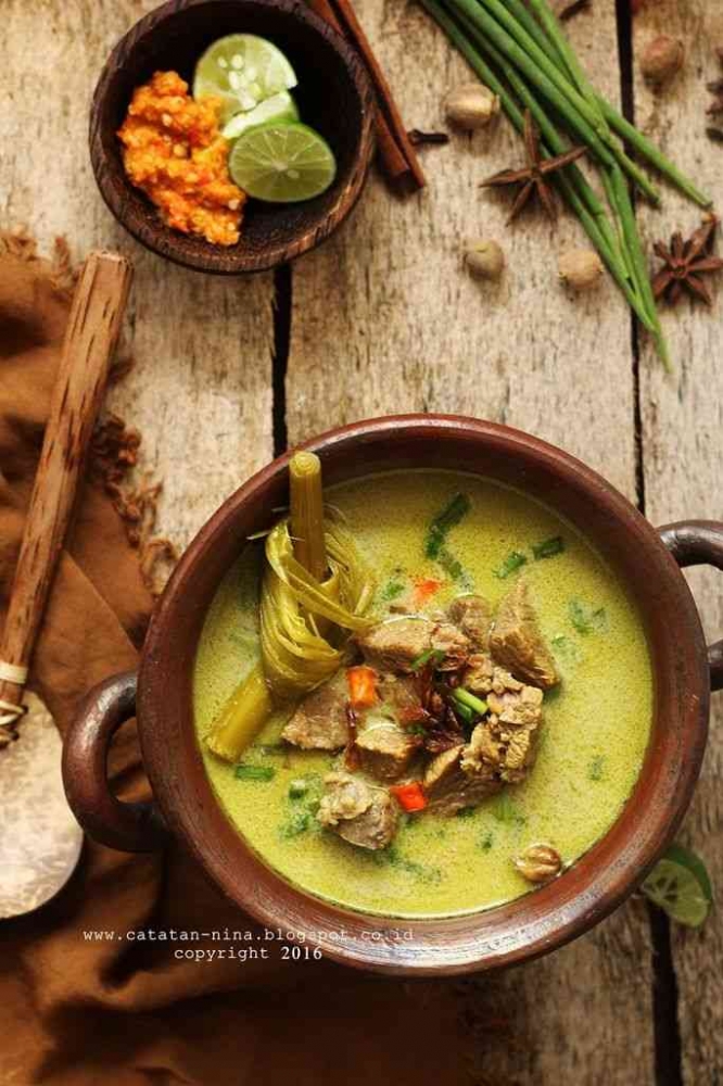 Empal Gentong Makanan Nusantara Khas Cirebon Miliki Daya Tarik