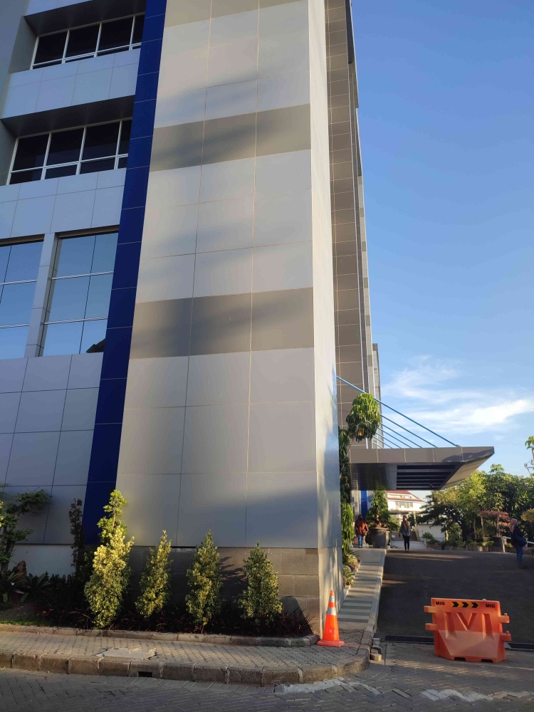 Fasilitas Penunjang bagi Penyandang Disabilitas di Lingkungan Gedung ... Fasilitas Penunjang bagi Penyandang Disabilitas di Lingkungan Gedung ...