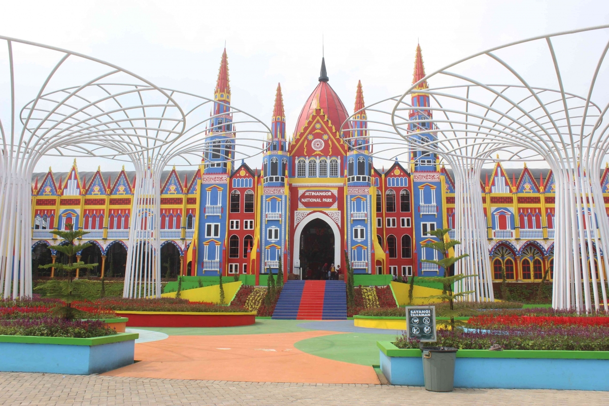 Jans Park Wisata Bertema Negeri Dongeng di Jatinangor - Kompasiana.com Jans Park Wisata Bertema Negeri Dongeng di Jatinangor - Kompasiana.com