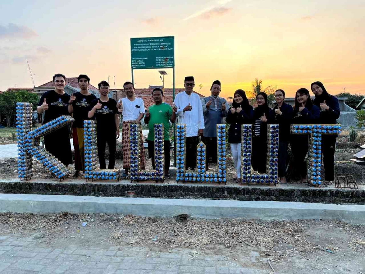 Mahasiswa KKN-T IPB Berhasil Olah 78 Kg Sampah Jadi Ecobrick di Desa ... Mahasiswa KKN-T IPB Berhasil Olah 78 Kg Sampah Jadi Ecobrick di Desa ...