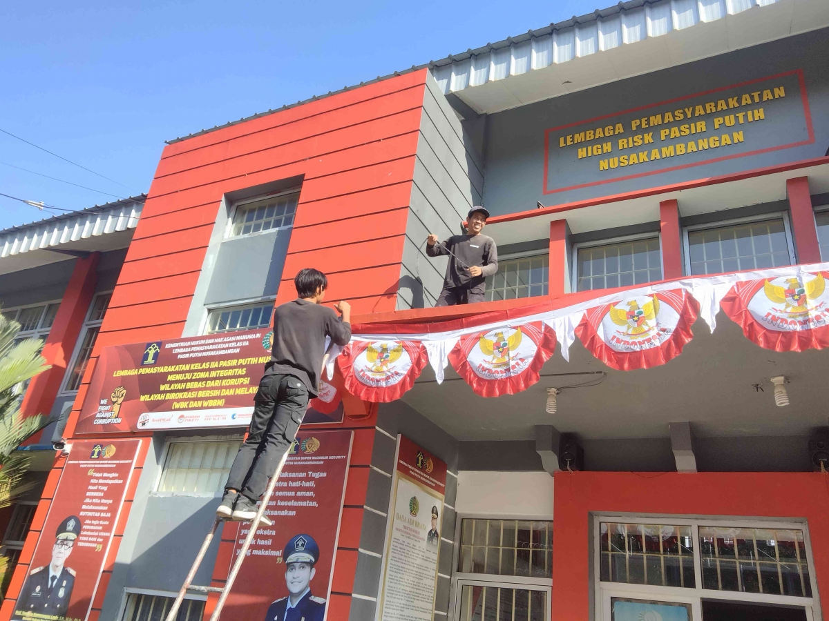 Lapas Pasir Putih Sambut Hari Kemerdekaan RI dan HDKD ke-78 ... Lapas Pasir Putih Sambut Hari Kemerdekaan RI dan HDKD ke-78 ...