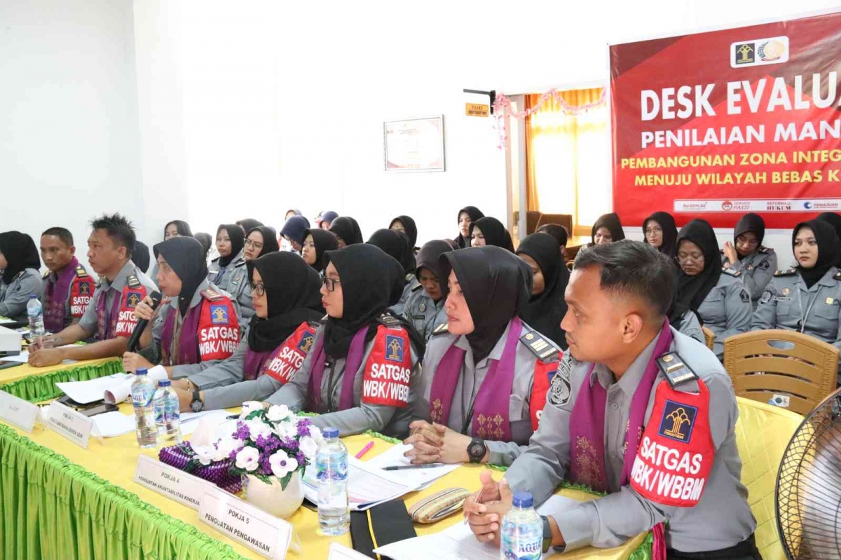 Lapas Perempuan Gorontalo Ikuti Desk Evaluasi Penilaian Mandiri ... Lapas Perempuan Gorontalo Ikuti Desk Evaluasi Penilaian Mandiri ...